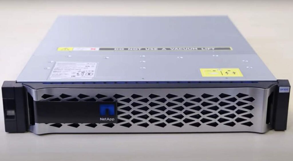 NetApp EF300 inceleme, ürün hakkındaki detayları uzmanına sorduk - BT Günlüğü